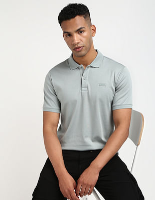 Calvin Klein Men Wear Calvin Klein Men s Clothing Online NNNOW